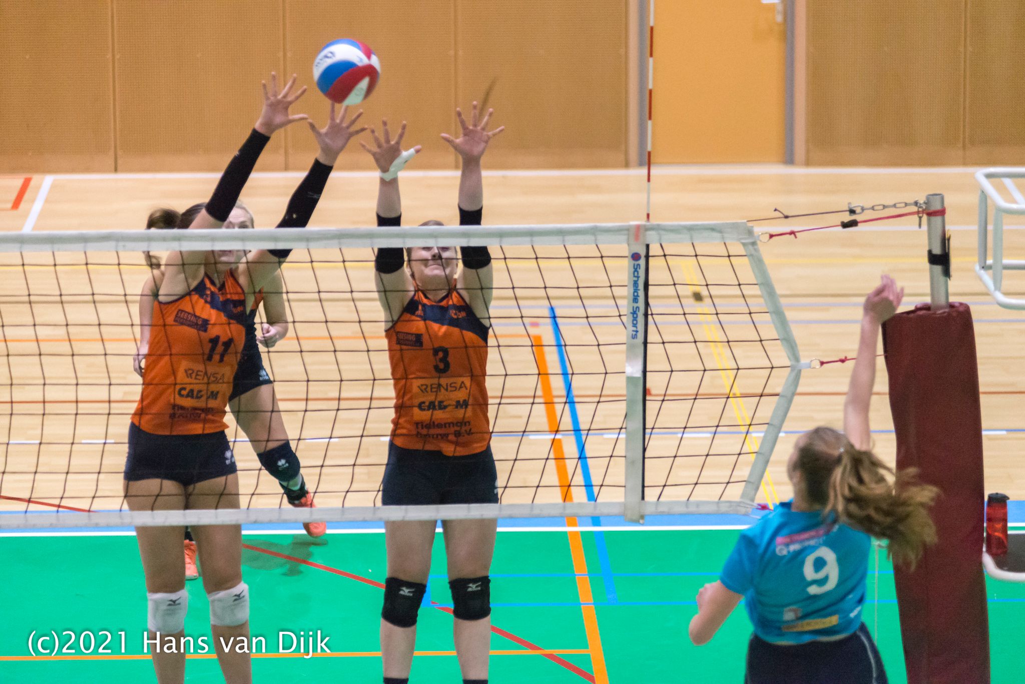 Gehavend Orion wint in drie sets van Volley Tilburg. | Vizier op volleybal Gehavend Orion wint in drie sets van Volley Tilburg. | Vizier op volleybal