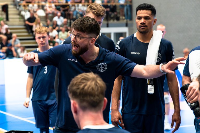 Trainer/ coach Sam Gortzak verlengt met 3 jaar bij Lycurgus. | Vizier ...